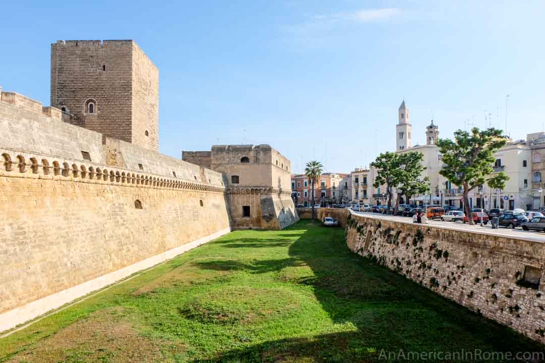 The Orecchiette (Pasta) Ladies of Bari, Italy - An American in Rome